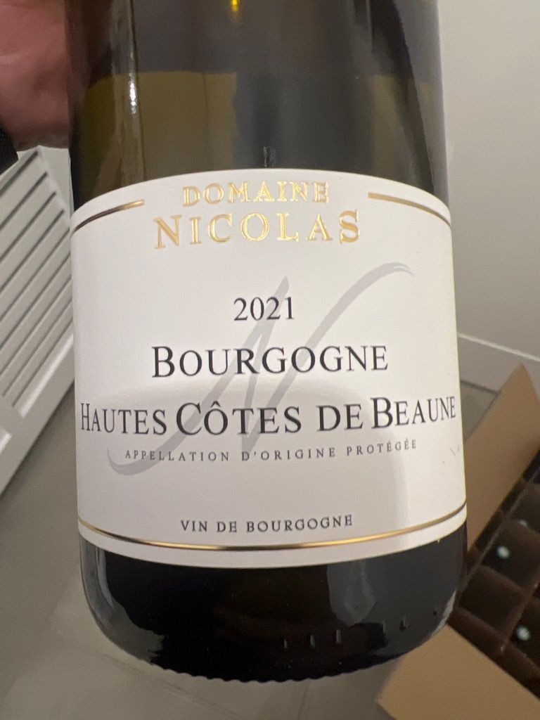2021 Domaine Nicolas Bourgogne Hautes-Côtes de Beaune En Châteu, France ...